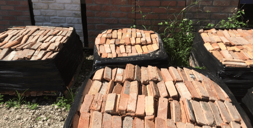 Firebricks, Chicago Bricks & Brick Veneers - Mortonstones